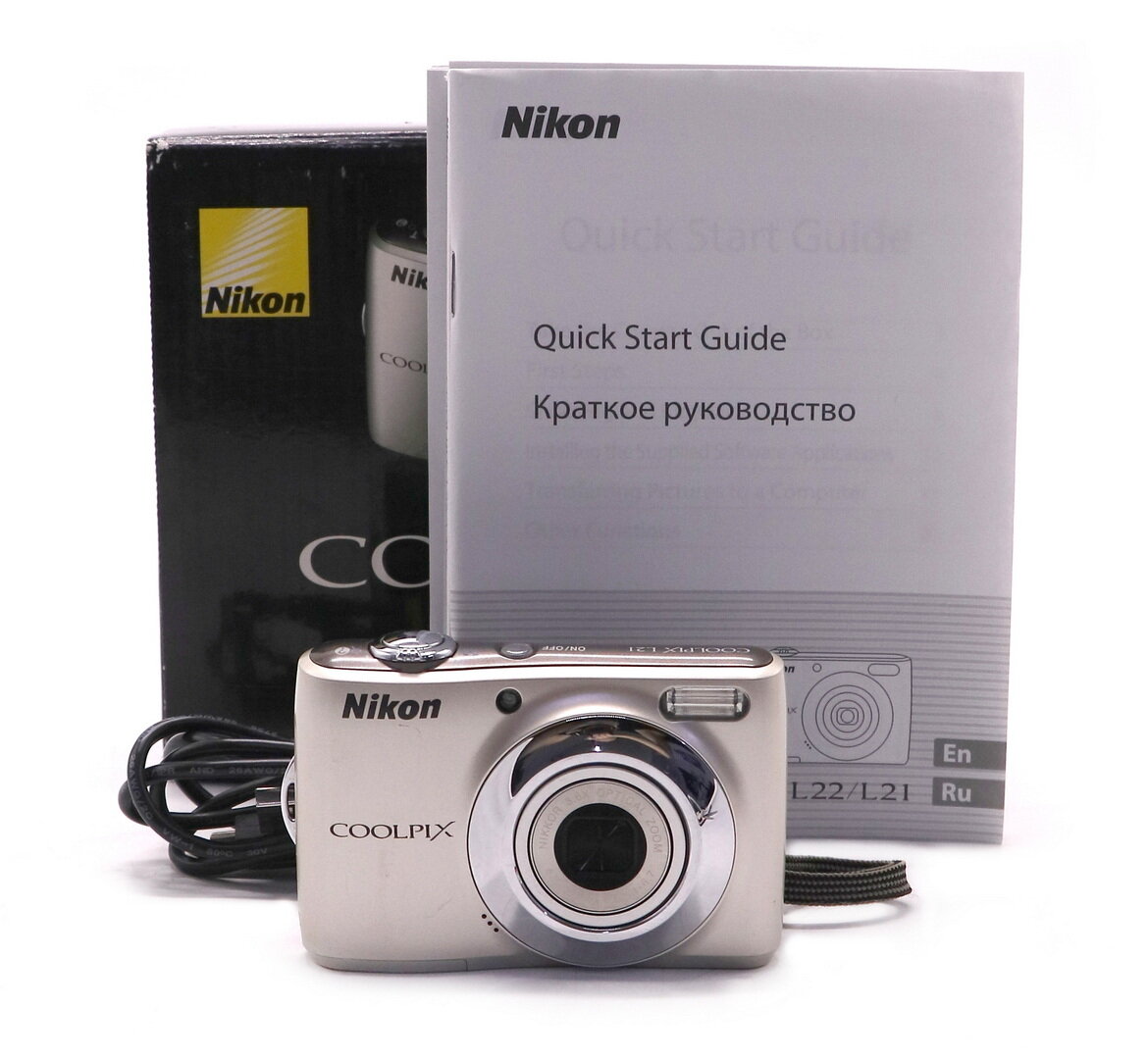 Фотоаппарат Nikon Coolpix L21 в упаковке