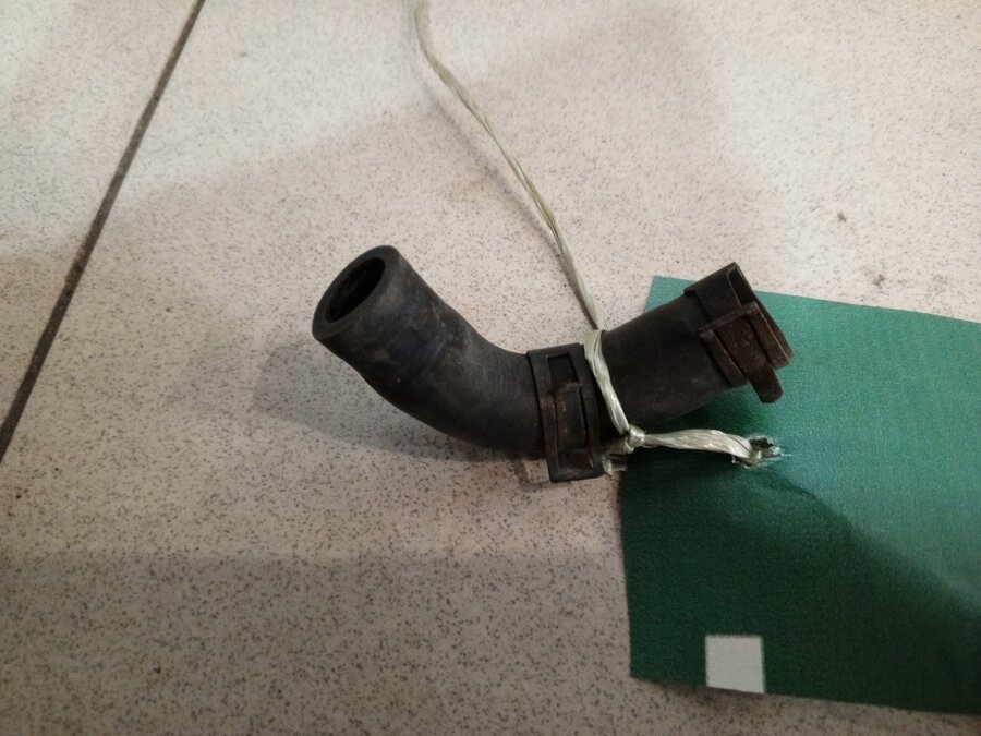 Шланг воздушный вентиляционный от Nissan X-trail T31 2007-2015