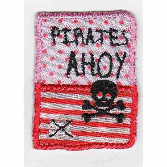 Термоаппликация HKM "Эмблема квадратная Pirates Ahoy" разноцветный