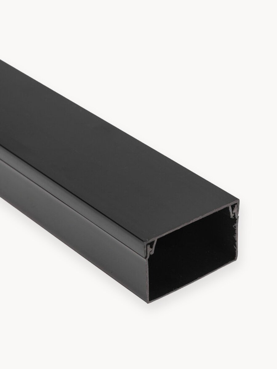 Кабель-канал REXANT 40х25 мм 2 метра упаковка черный