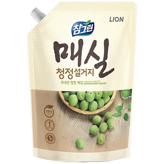 Средство для мытья посуды Lion Chamgreen Японский абрикос, 960 мл, мягкая упаковка