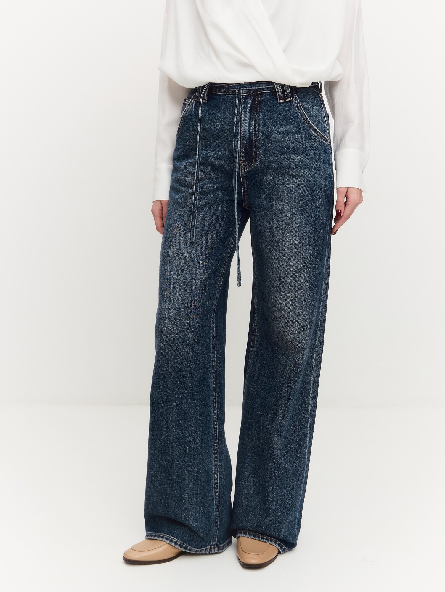 Джинсы широкие 