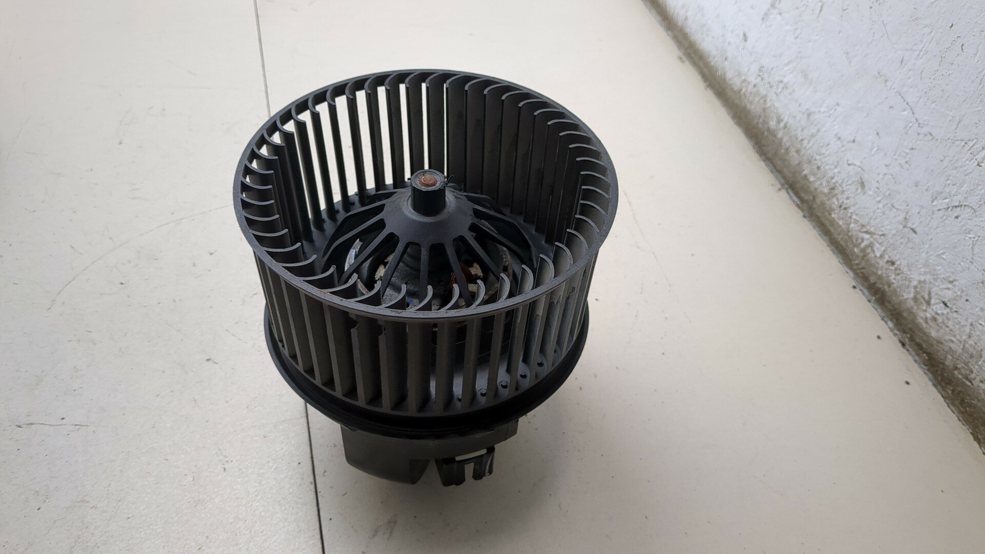 Двигатель отопителя (моторчик печки) Ford Focus 3 Б/У