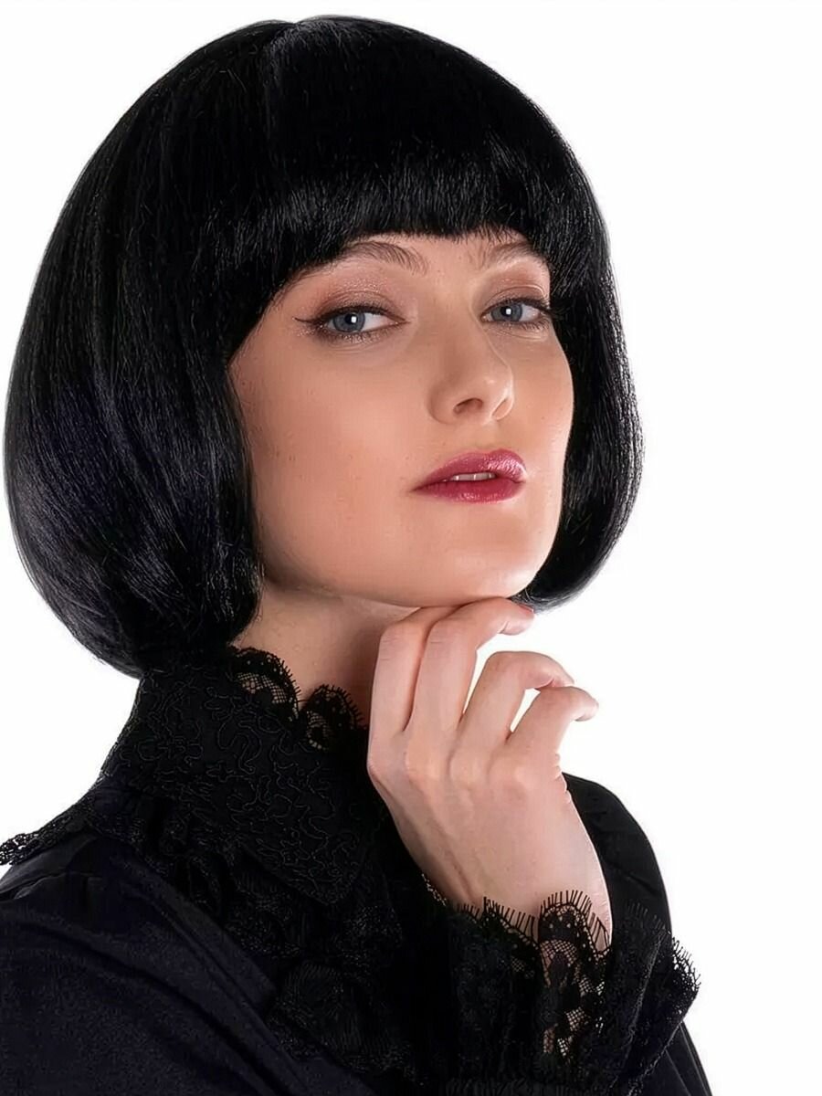 Каре парик с челкой черный