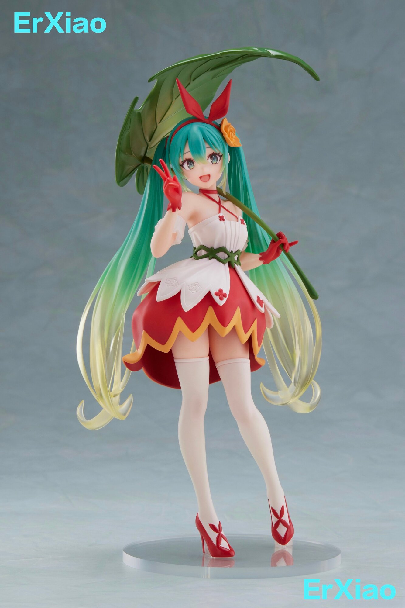 Фигурка TAITO , Wonderland Figure , Хацунэ Мику / Hatsune Miku Thumbelina 200mm