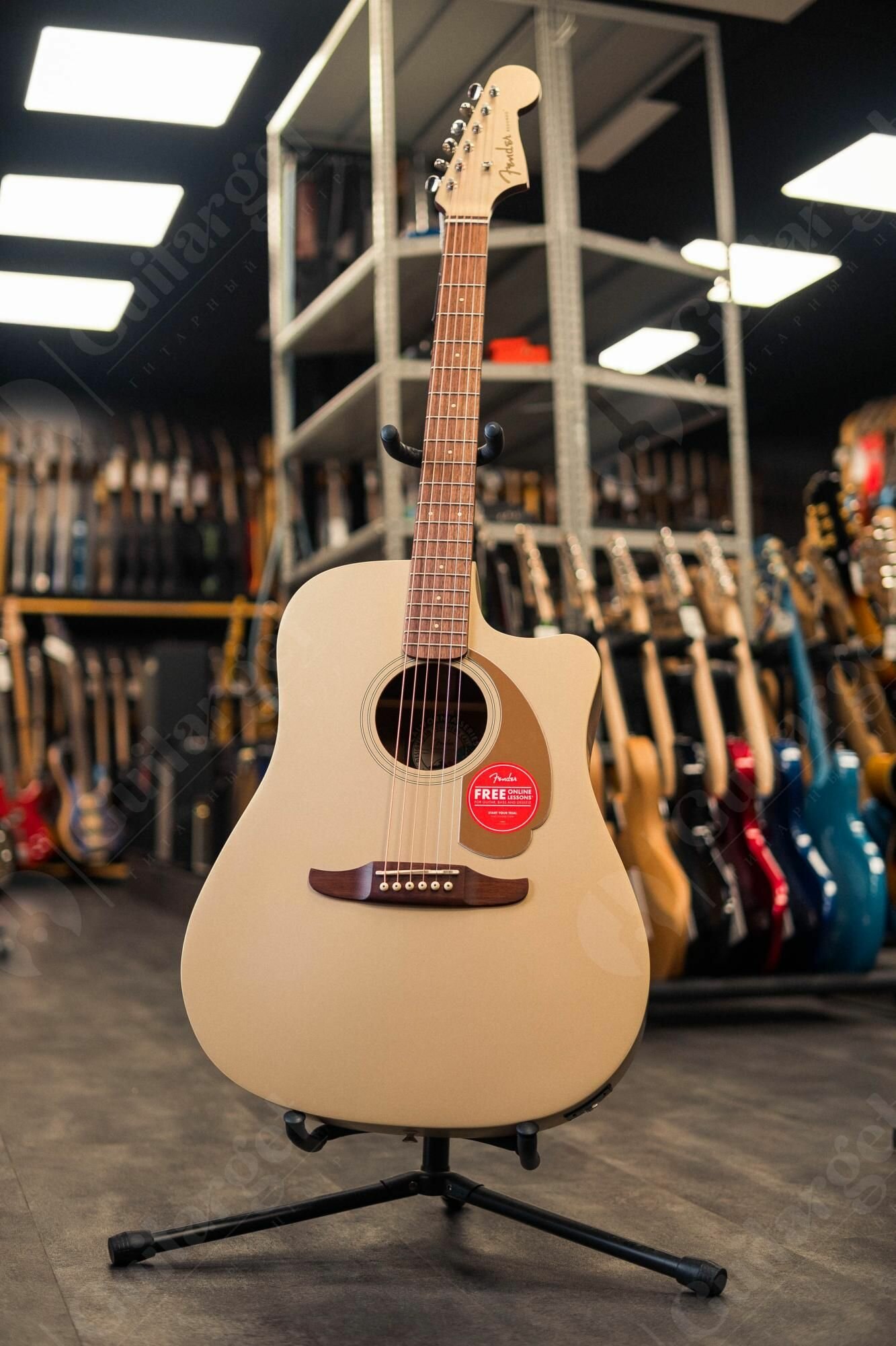 Электроакустическая гитара Fender Redondo Player Bronze Satin