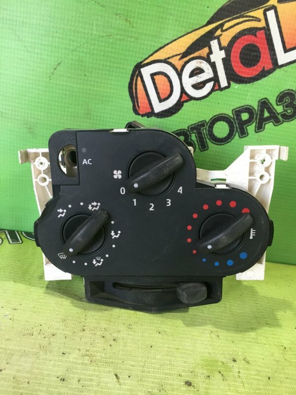 Блок управления отопителем Renault Logan 1 Б/У с пробегом