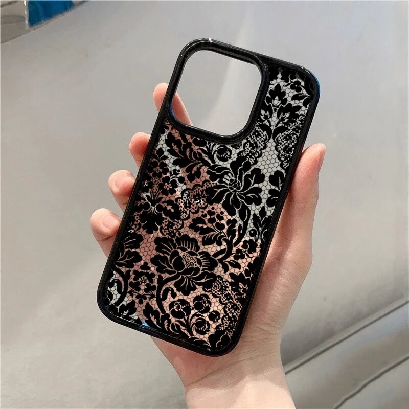 Чехол для iPhone 16 Pro с кружевом, черный