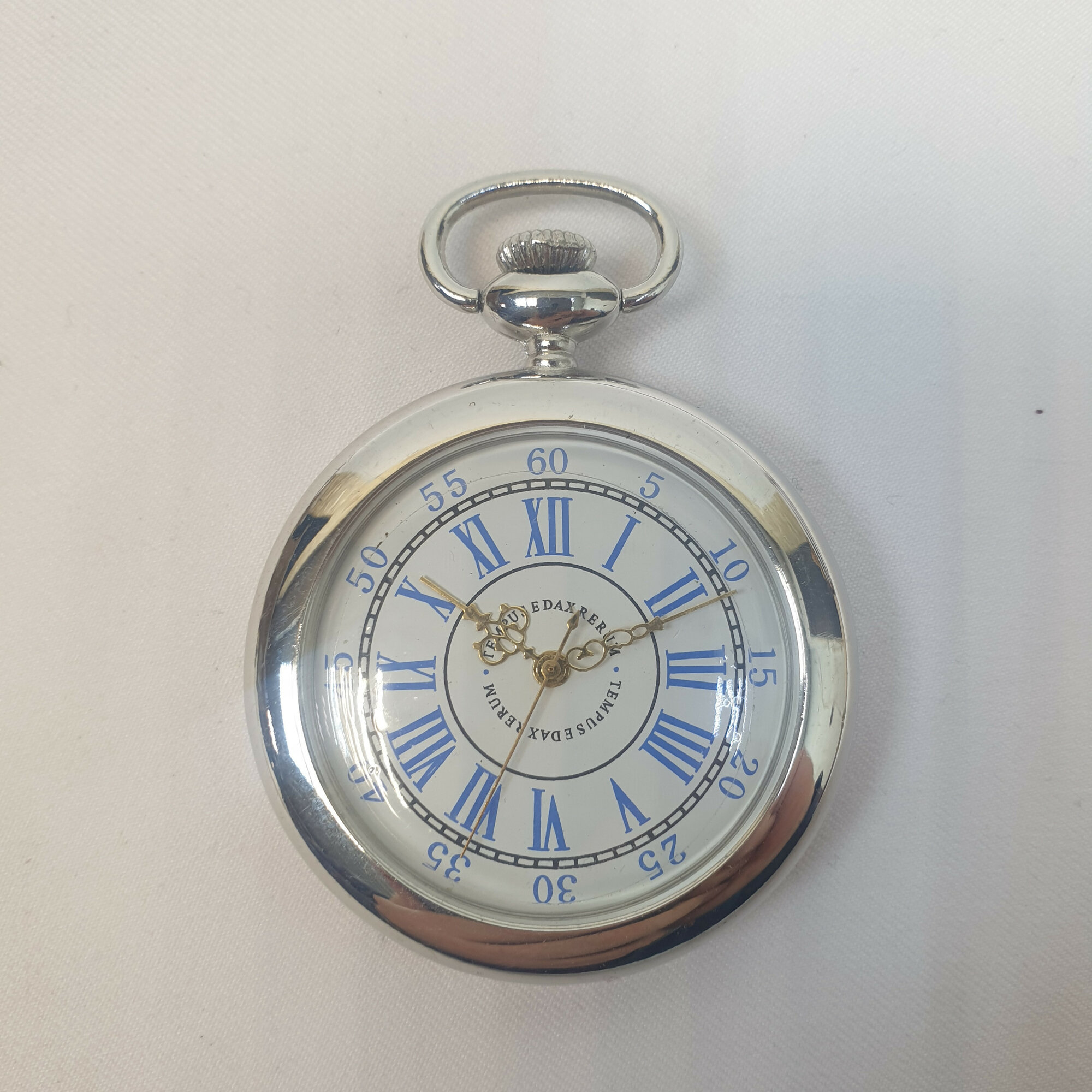 Часы карманные, Время все разрушает, рабочие. Винтаж.