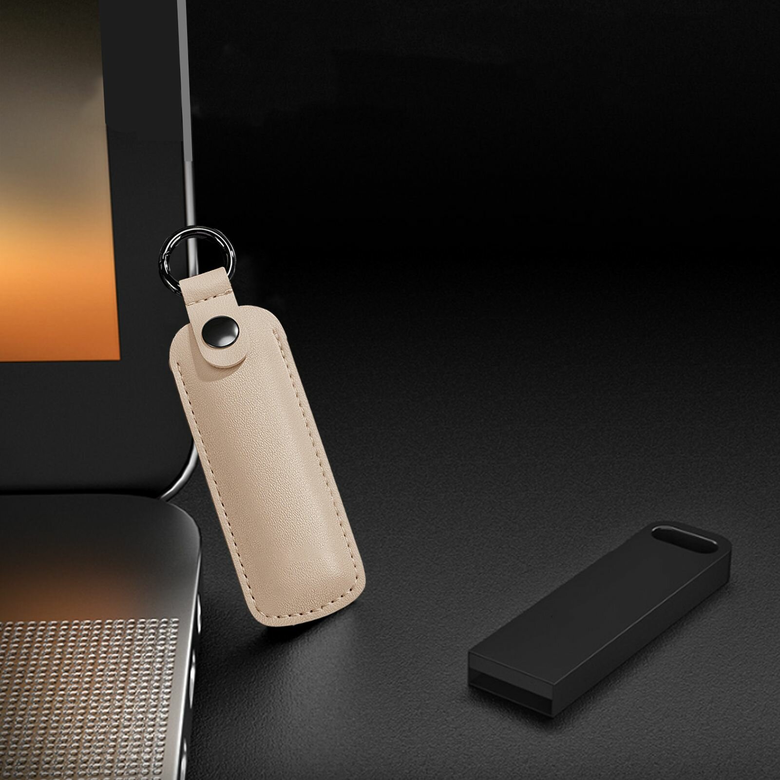 Чехол брелок для USB флешки накопителя,1 шт