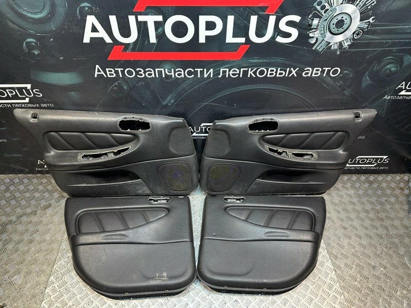 Дверные карты Chrysler Sebring 2002 (2.4 EDZ) Б/У с пробегом Арт. 0QZ871DVAH