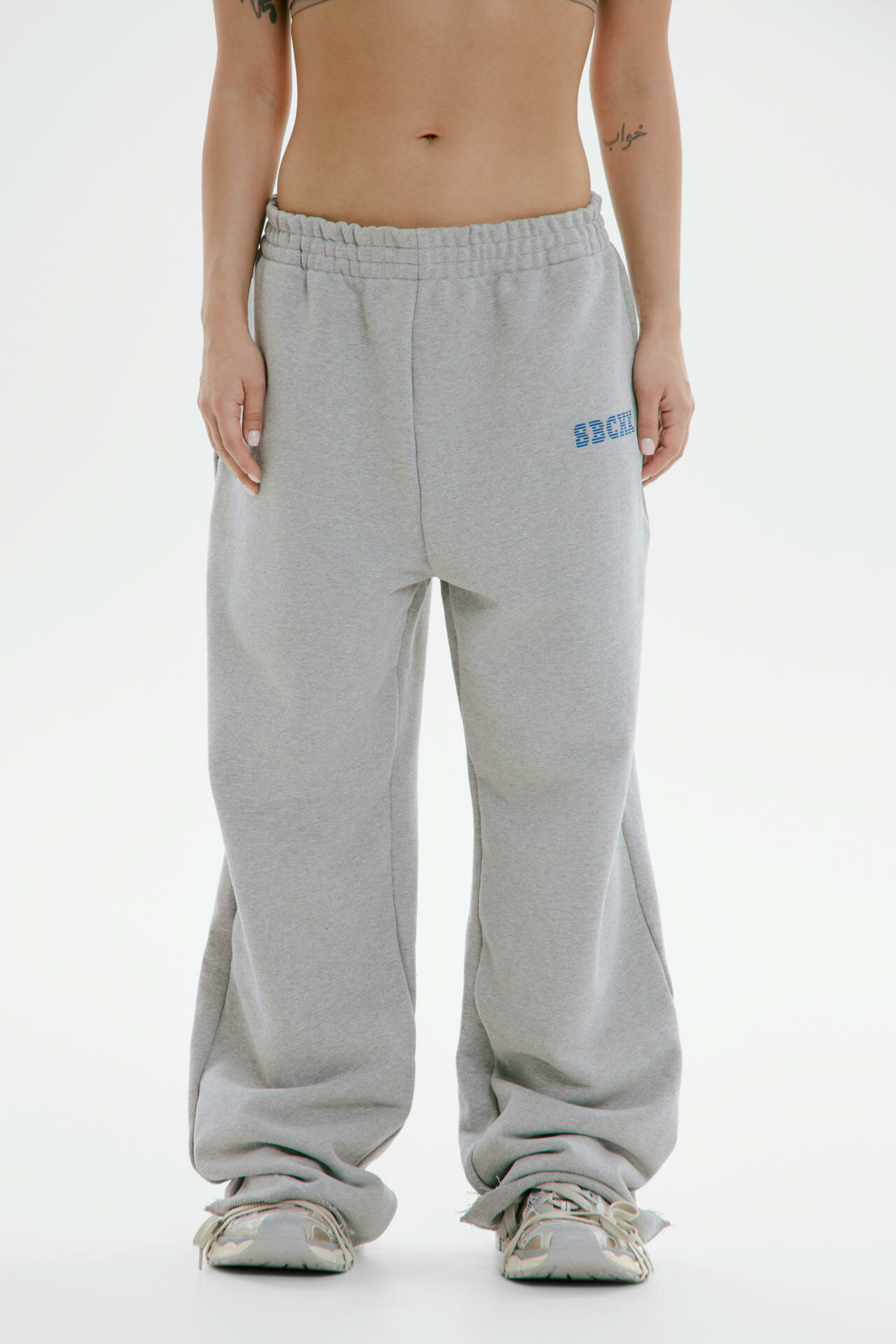 Брюки спортивные