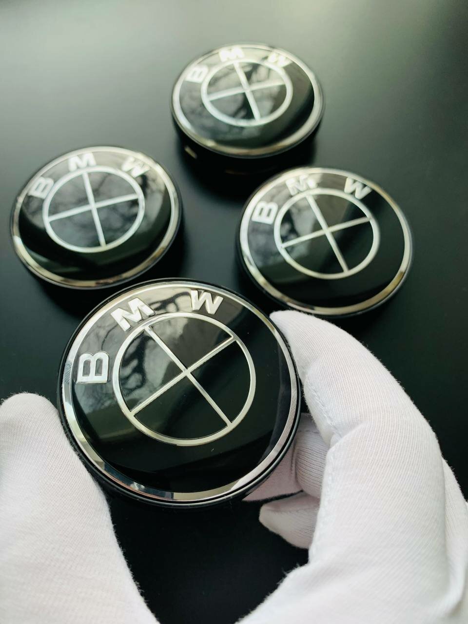 Ступичные заглушки для колеса Бмв 60/56мм 4шт. Колпачки на диски Bmw 60мм черный