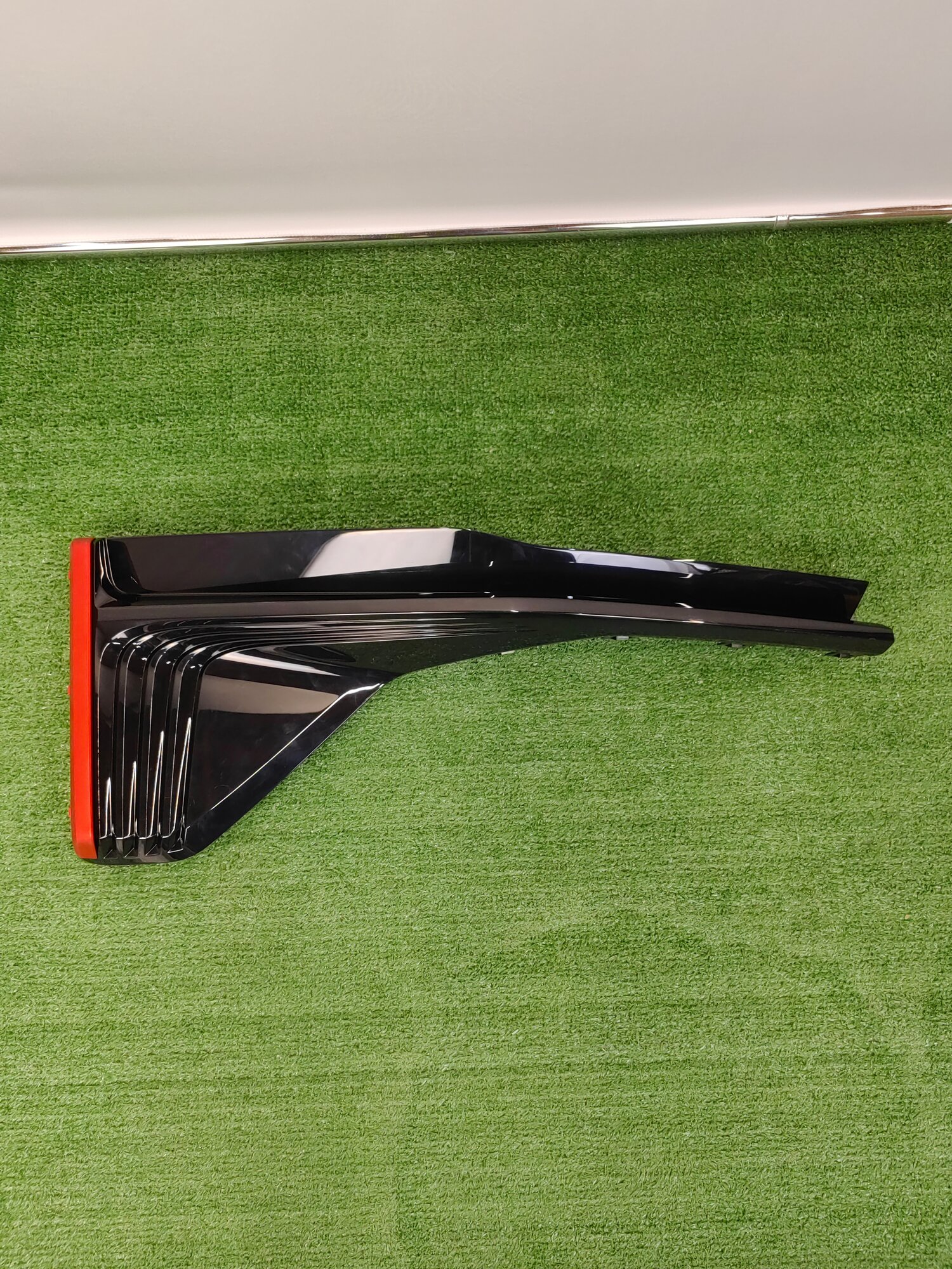 Changan Молдинг переднего бампера левый Changan CS55 Plus S203F2713011700