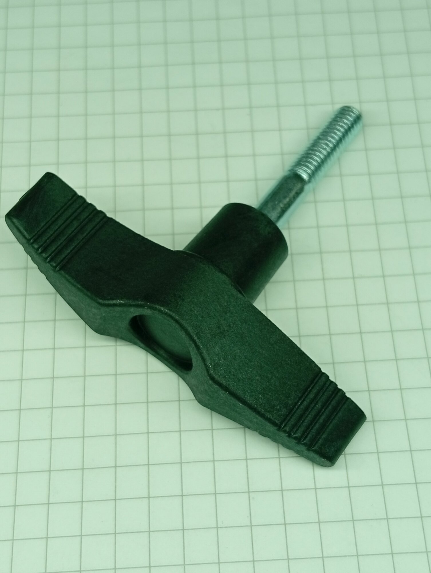 Болт М6 х 30 крепления муфты штанги для триммера CHAMPION / OT273-7E20101