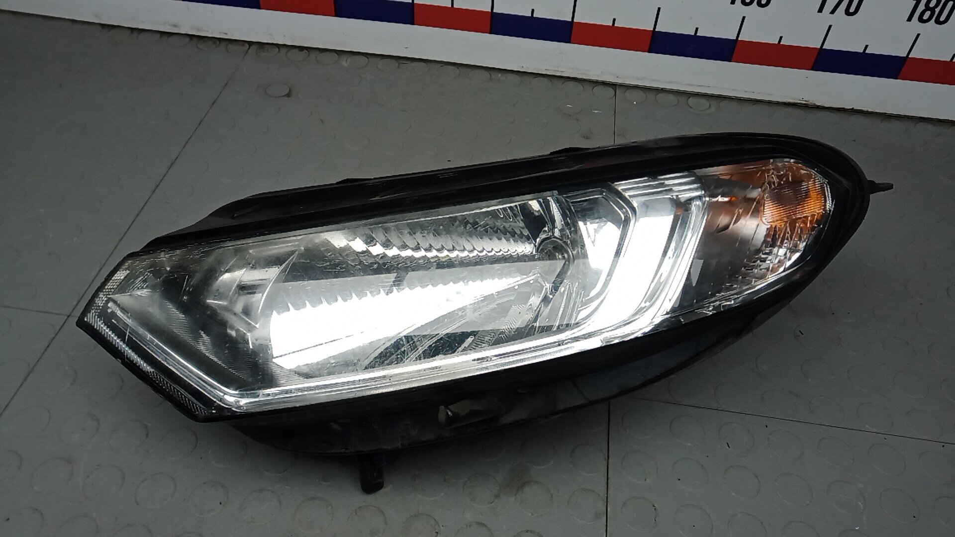 Фара левая FORD ECOSPORT