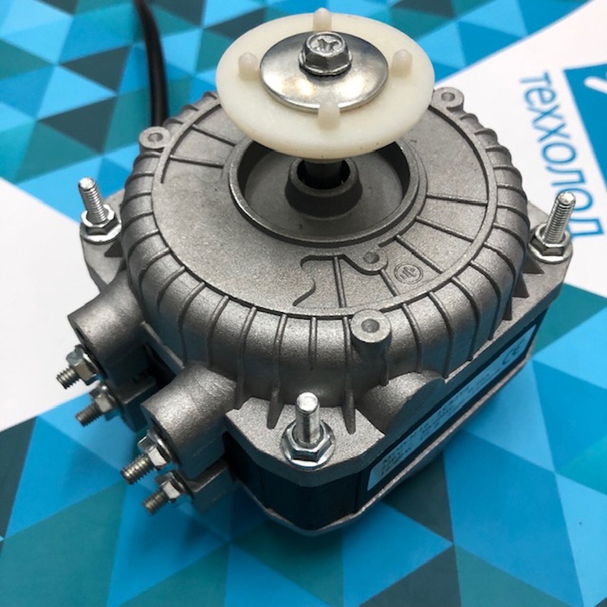 Электродвигатель Weiguang YZ(F) 16-25 16W (1300/1550RPM, 220V)