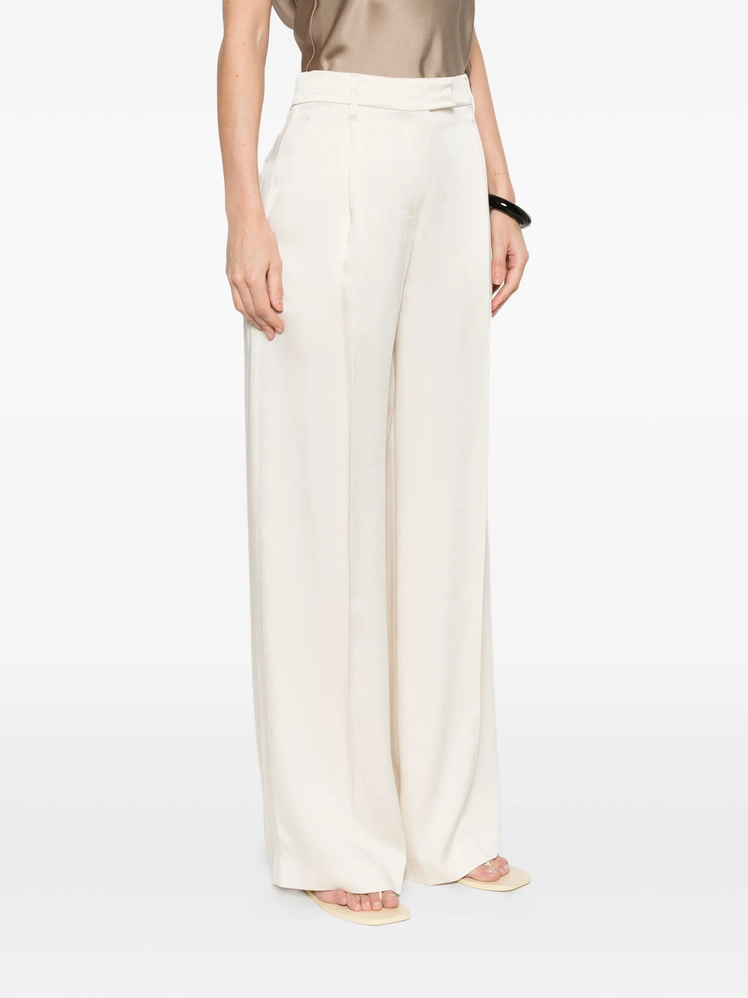 Брюки BRUNELLO CUCINELLI Pleated trousers, размер 38 — фото 1