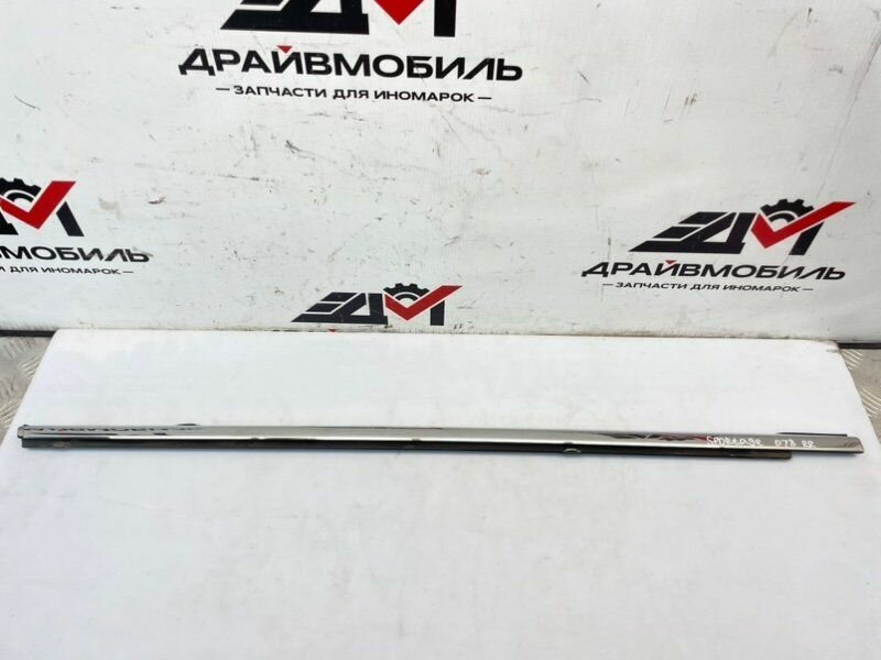 Уплотнитель стекла внешний Kia Sportage 2015 832203W020 SL G4NA, задний правый (с пробегом)