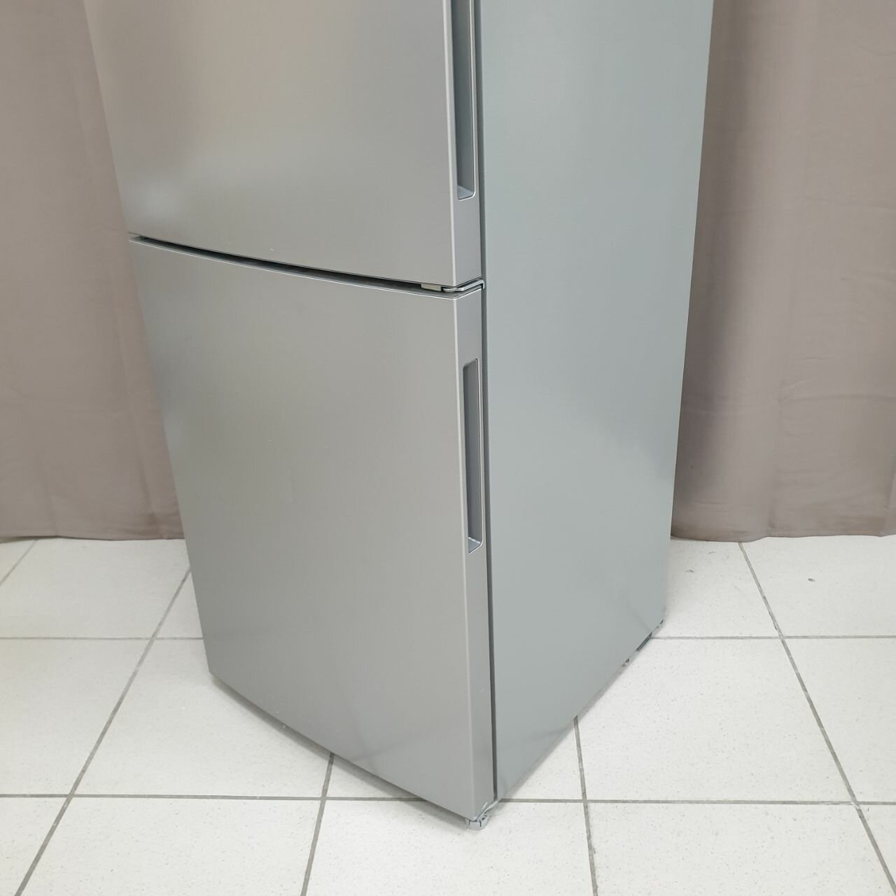 Холодильник Haier CEF535ASD — фото 1