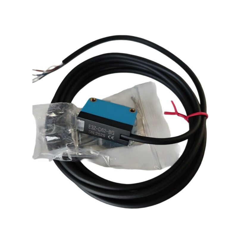 100% Новый оригинал E3Z-D62-BG Лазерный фотодатчик с диффузным отражением