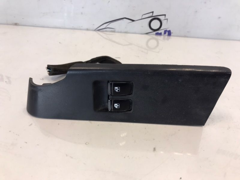 Блок управления стеклоподъемниками Chevrolet Aveo 2007 202005062 T250 B12S1 (с пробегом)