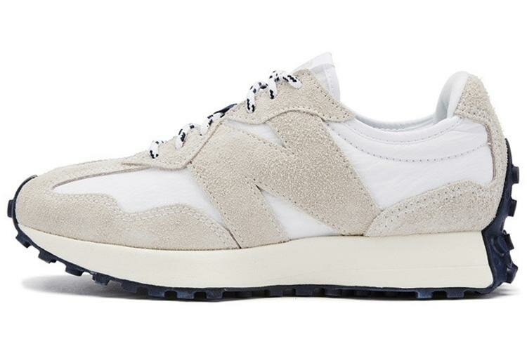 Кроссовки 327