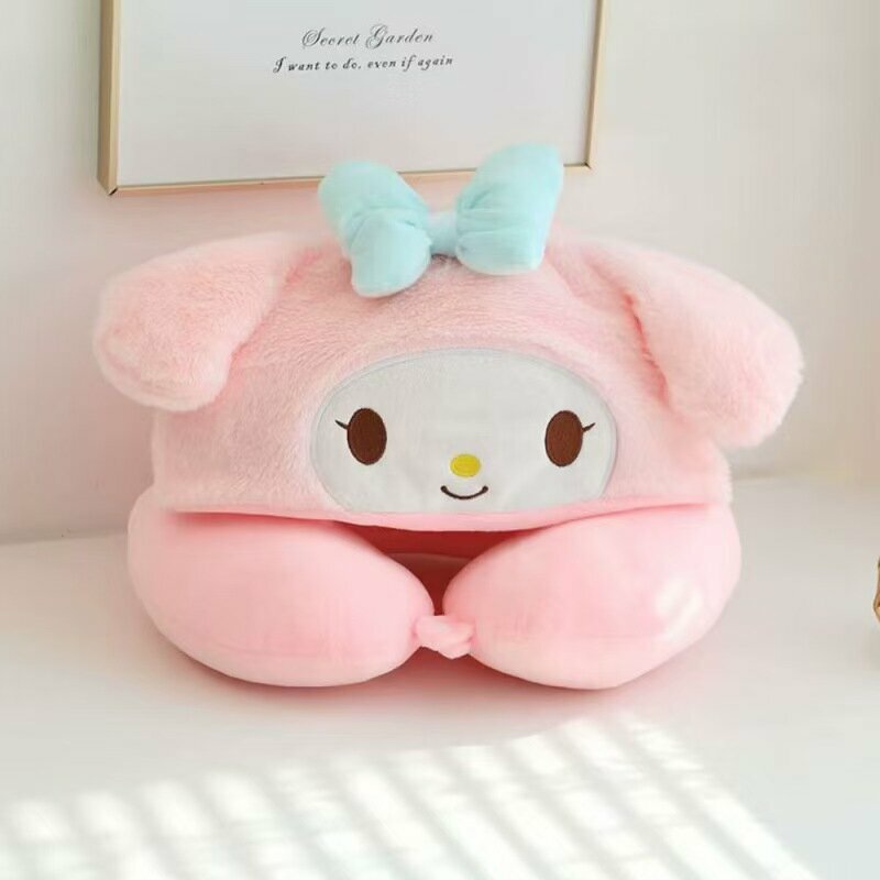 MINISO Плюшевая подушка-капюшон Kuromi My Melody Kuromi