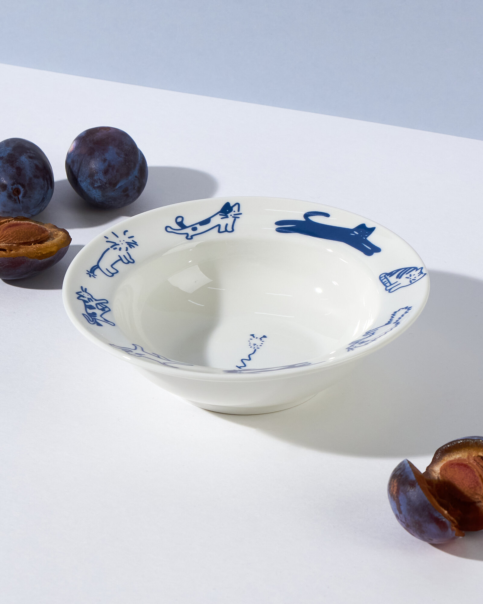 Тарелка "Коты" детская универсальная, керамика, бело-синяя, 14.5, 200мл