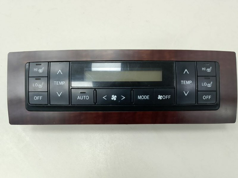 Блок управления климатической установкой Toyota Land Cruiser J200 2007-2015 кат.номер: 5590060K80 5590060N80