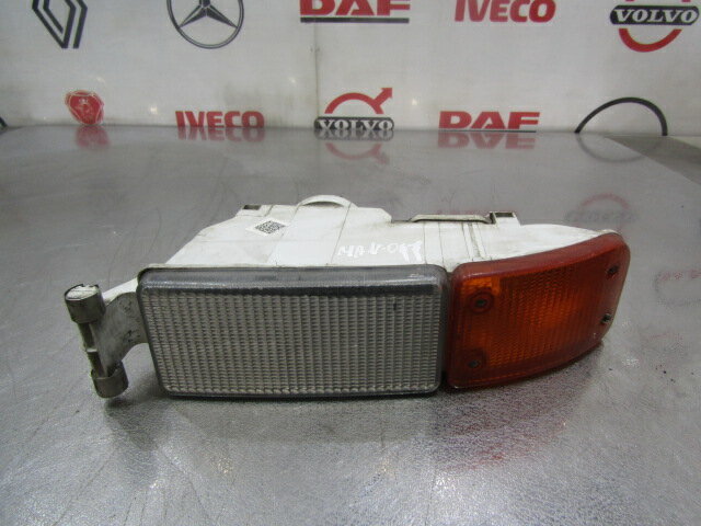 Фара дополнительная указателя поворота справа MAN TGL, TGA, TGM