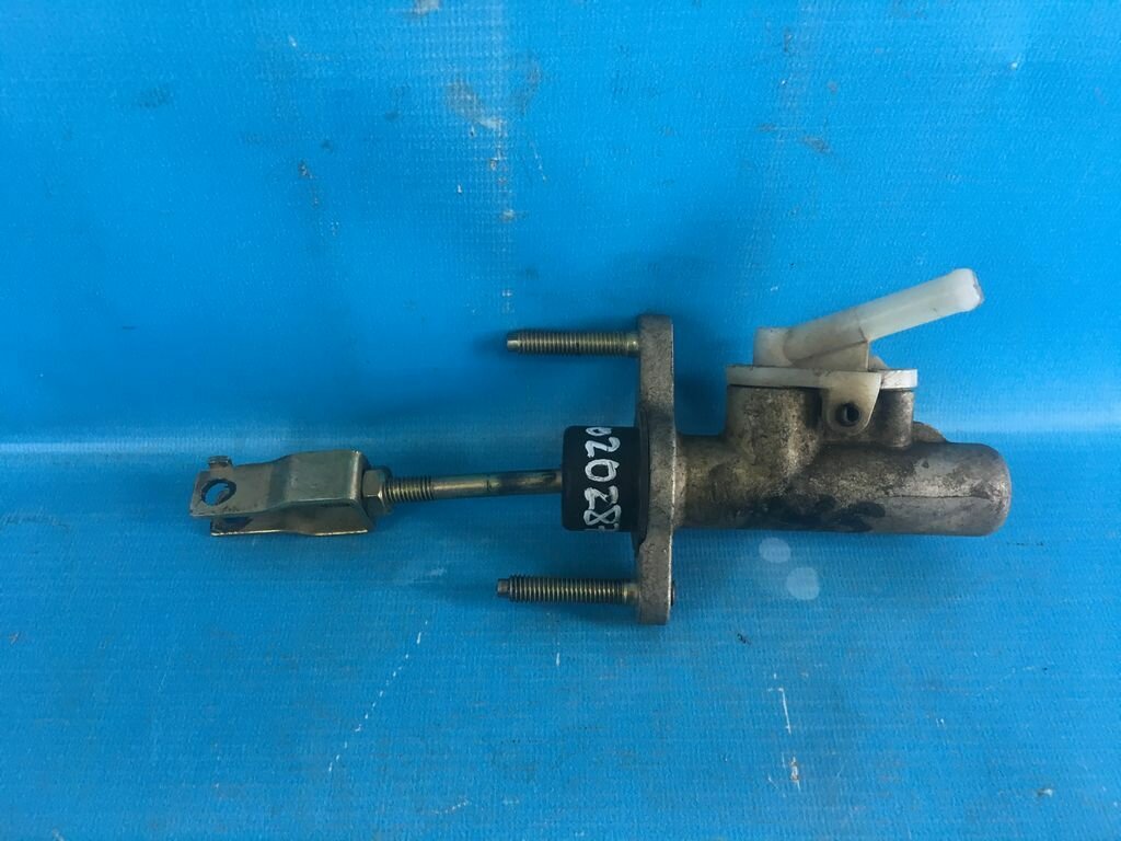 Цилиндр тормозной главный Geely MK 2008- 1014003371 - Б/У