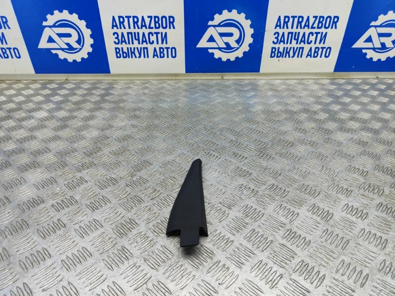 Б/У Уголок двери задней Nissan Note 1 E11 / Ниссан Нот 1 E11 1.6 HR16DE 110 Л.С 2007 лев.