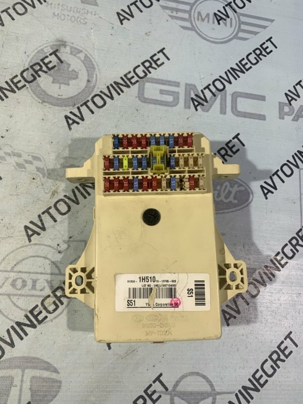 Блок предохранителей Kia Ceed 1 Б/У с пробегом