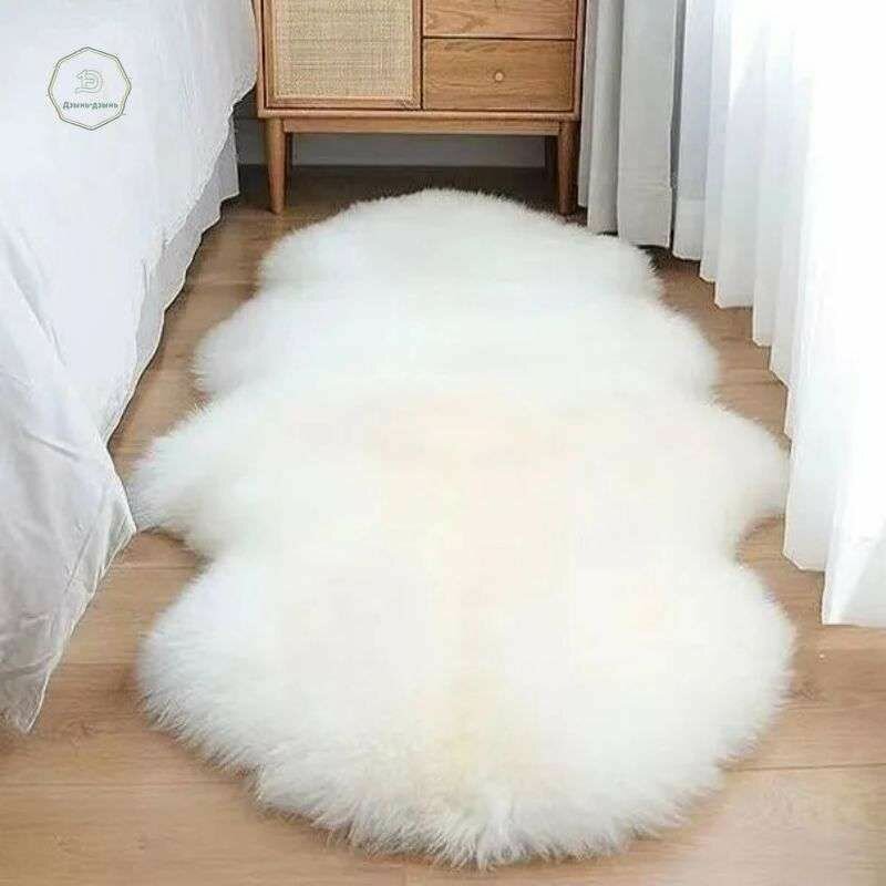 Ковер на пол, Шкура, белый из искусственного меха 2х0.7 м