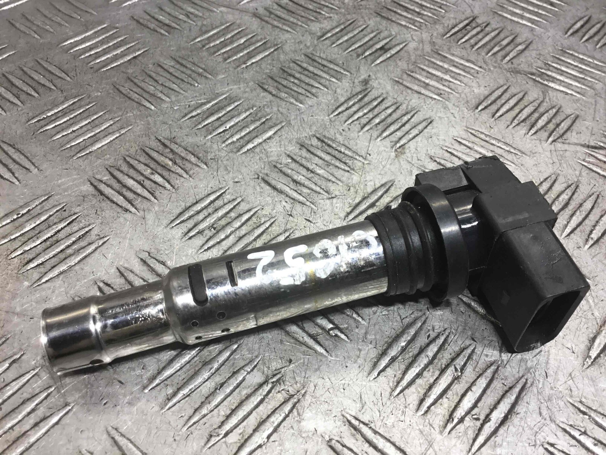 Б/У Катушка зажигания Skoda Fabia 1 поколение (1999-2004) 2002 г.