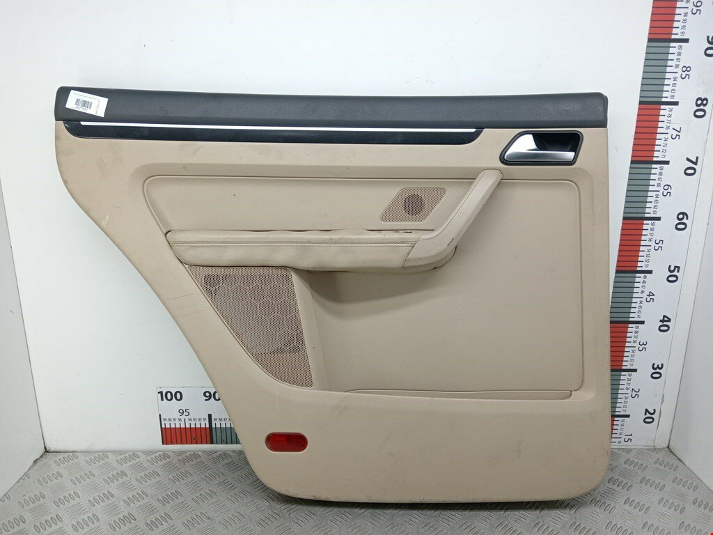 Обшивка (карта) двери задней левой Volkswagen Touran 1 1T0867211023 арт. 2272021