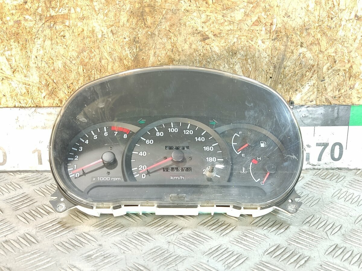 Панель приборов HYUNDAI Accent 2000-2012 9400325100