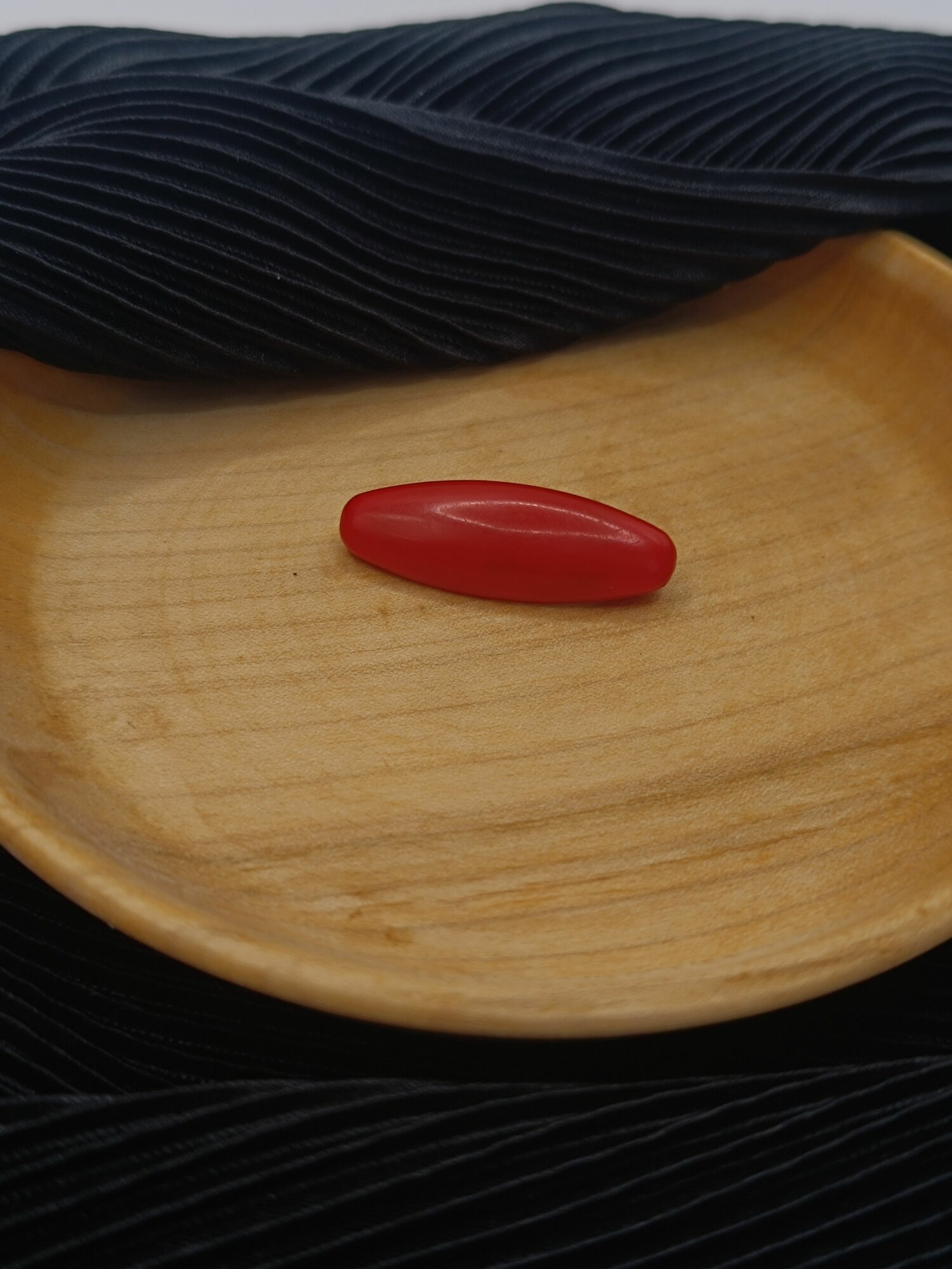 Винтажная пластиковая брошь, СССР.