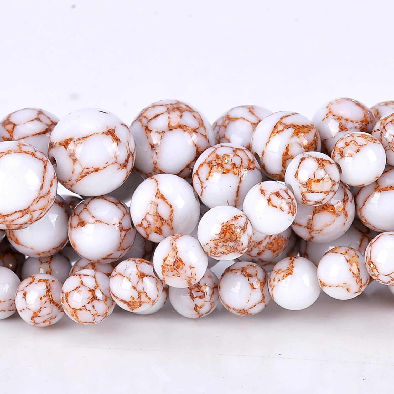 Бусины из говлита с золотыми прожилками 48 шт. 6mm 60-62pcs