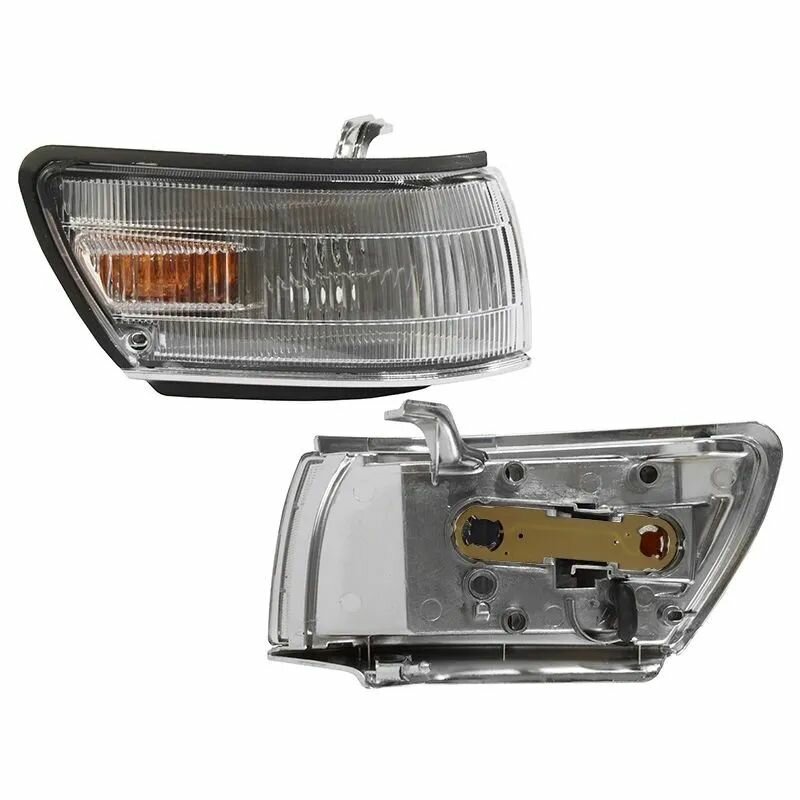 Габарит правый SAT TOYOTA SPRINTER CARIB 89-95 правая арт. ST-12-3232R