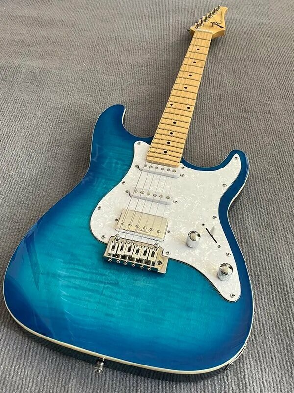 GLAT Электрогитара Stratocaster 6-струнная, корпус Клен