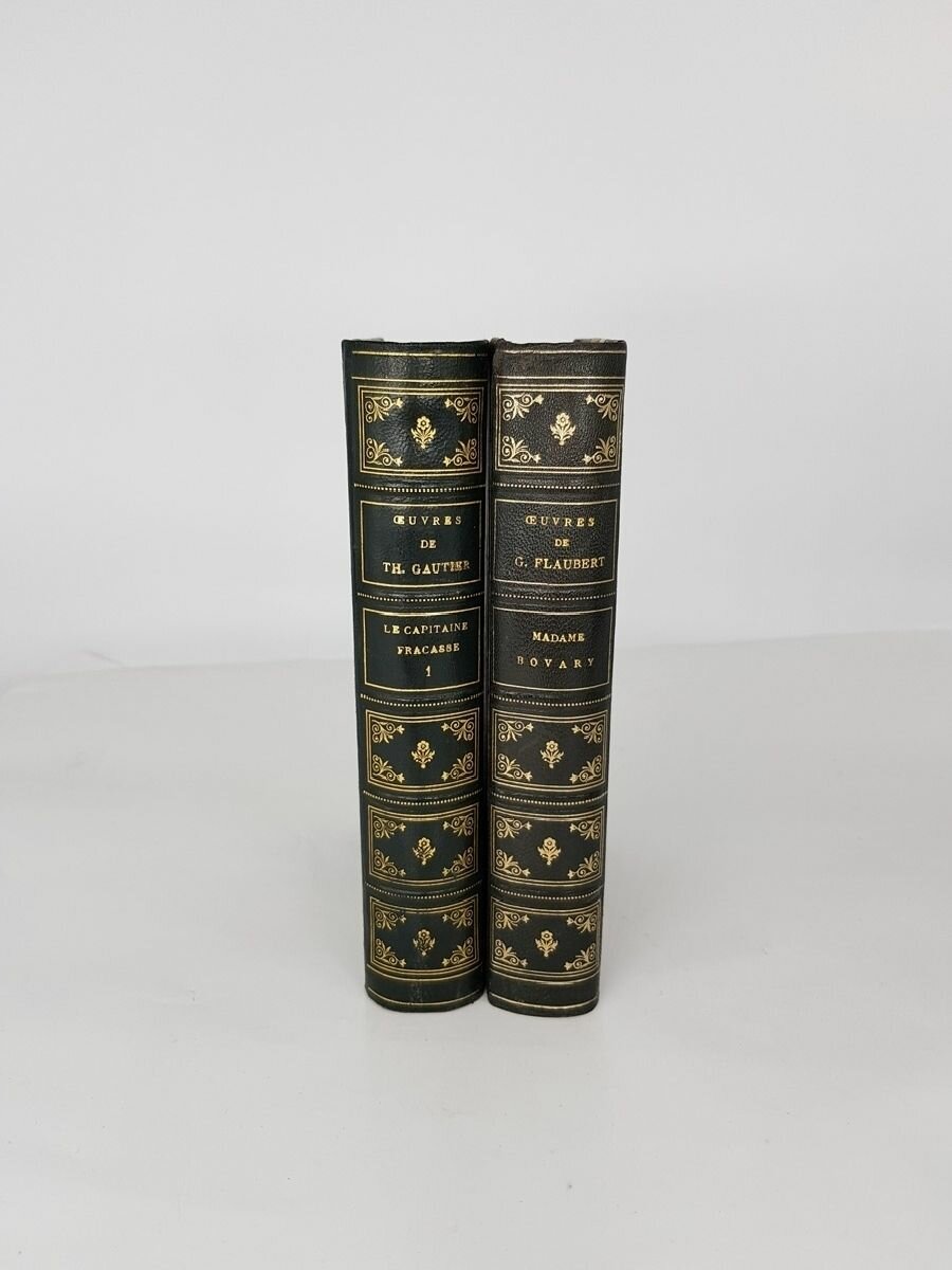 "Le capitaine Fracasse. Madame Bovary " Qevres de Theophile Gautier. Gustave Flaubert. 1937