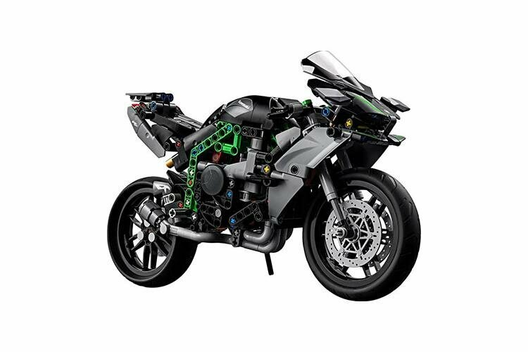 Набор конструктора унисекс LEGO Technic Kawasaki Ninja H2R 42170
