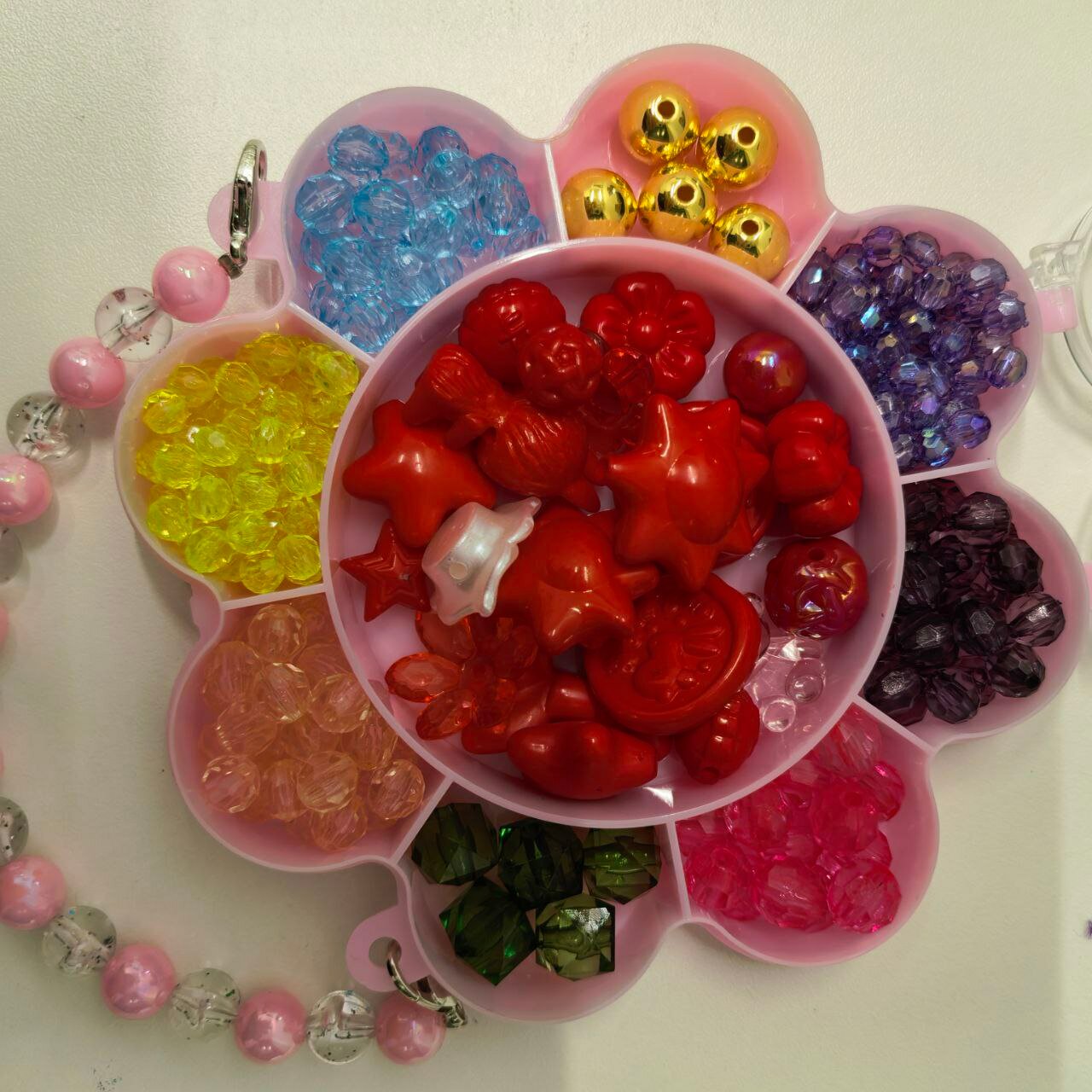 Набор из бисера "Яркие ромашки"