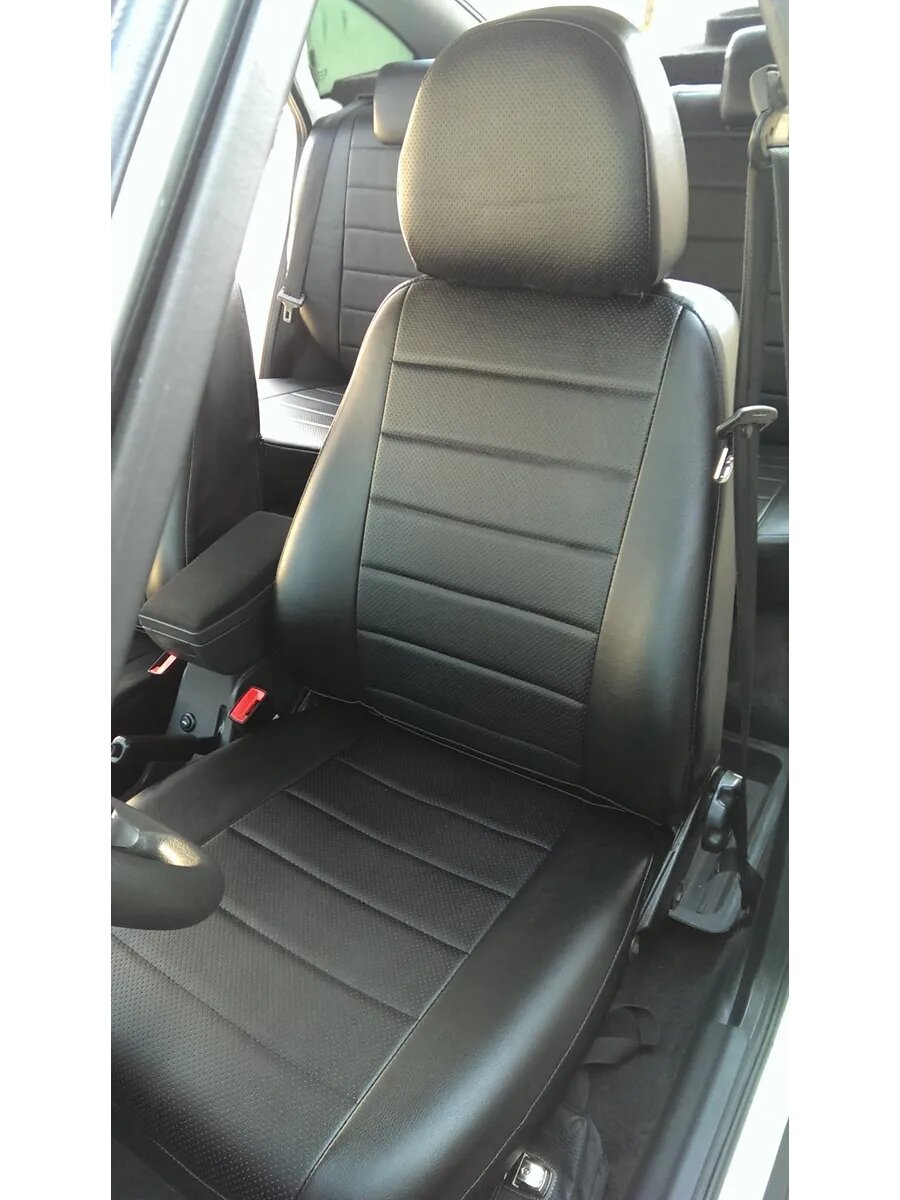 Чехлы из экокожи Лада Приора Седан