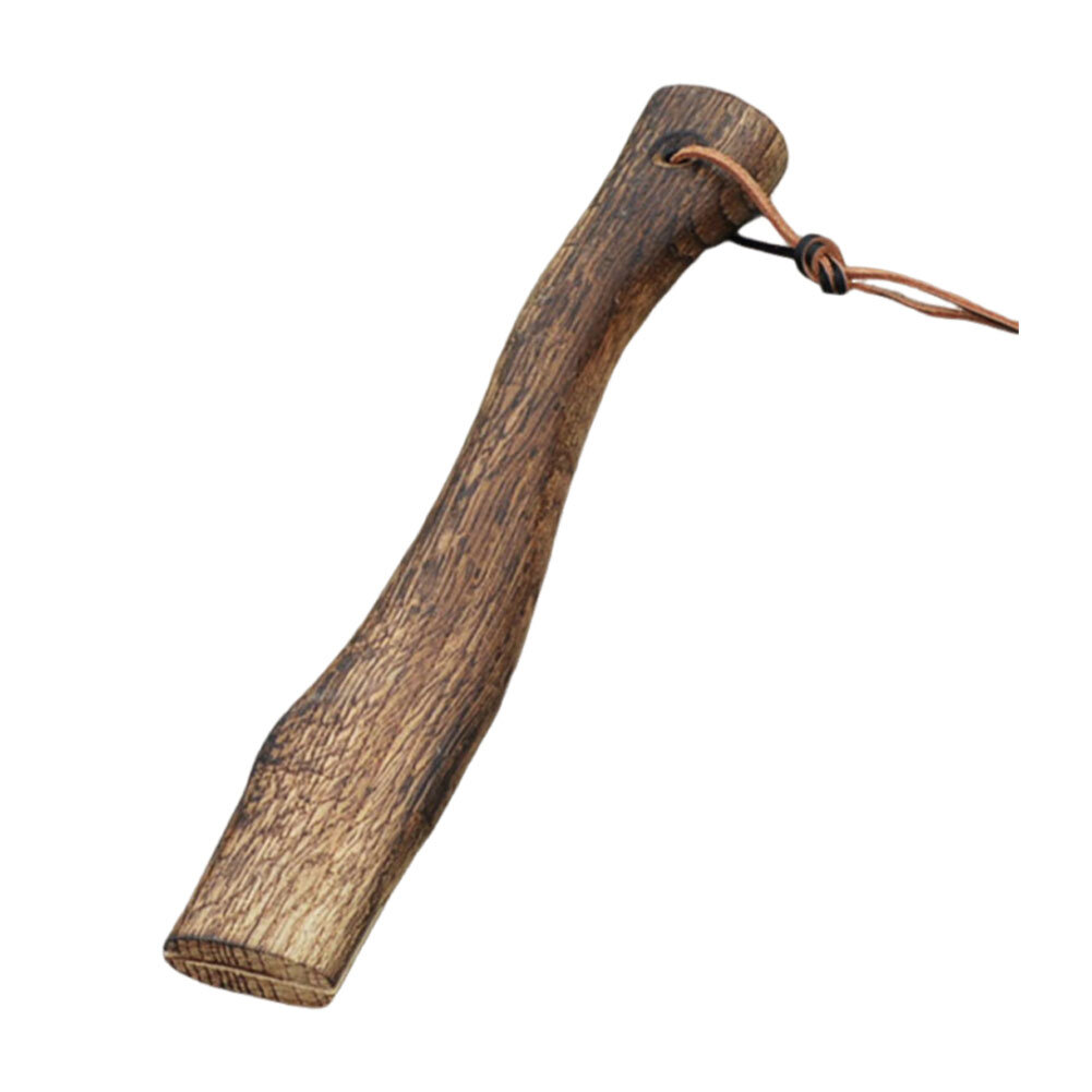 Маленький топорище Топорище из цельного дерева.