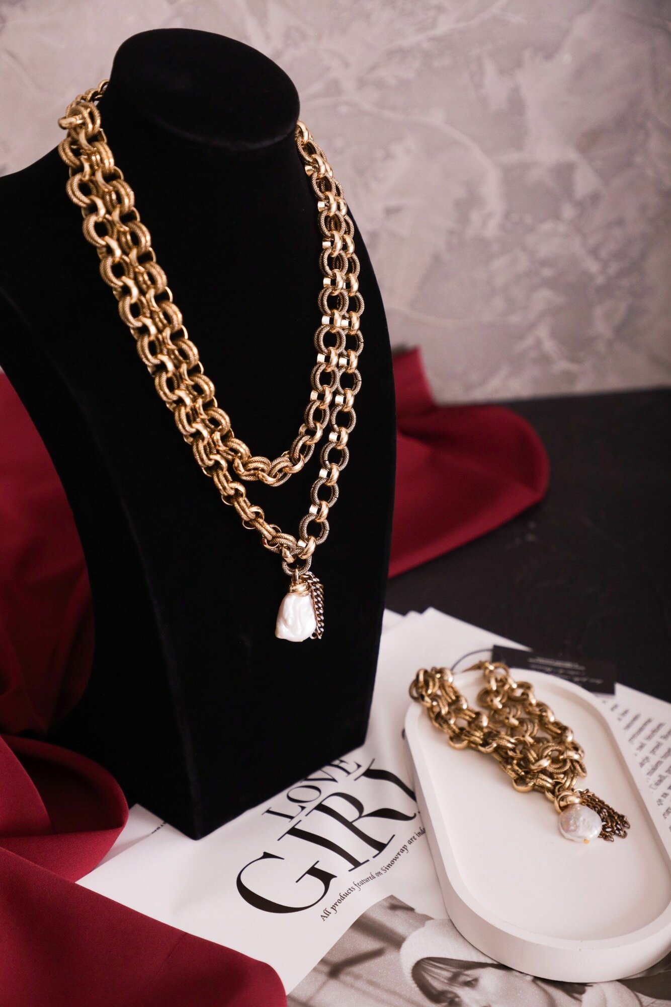 Комплект бижутерии: колье