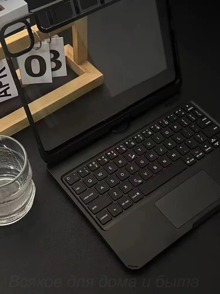 Русская клавиатура специально для iPad Air 7/6 с диагональю 11 дюймов