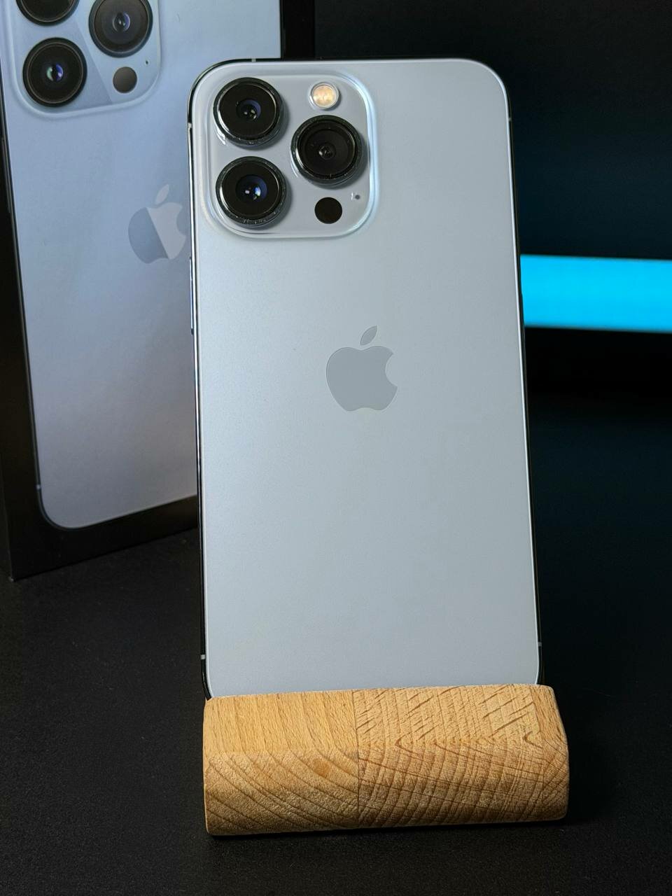 Смартфон Apple iPhone 13 Pro 256 ГБ, nano-SIM + eSIM, синий